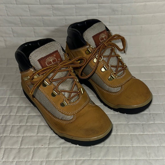 Timberland | Shoes | Timberland Kids Tan And Black Hiking Boots 2y ...